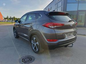 Pelēks Hyundai Tucson 2016 Šauļi, ar dzinēja tilpumu 1.70 L un nobraukumu 221 tūkst. km par 12300 €, foto 5 vietnē AUTOMOTO.COM.LV
