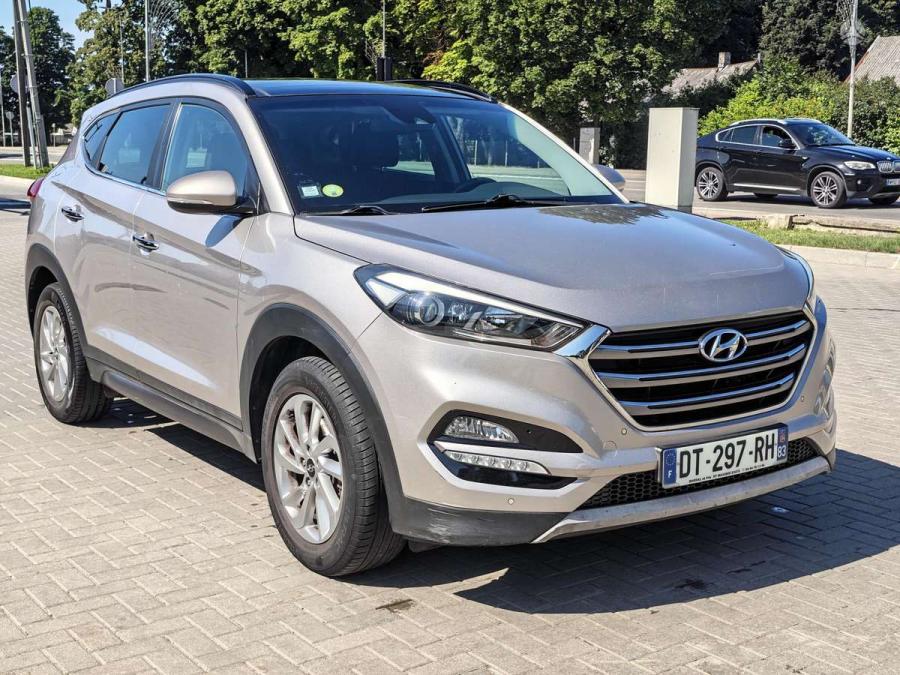 Pelēks Hyundai Tucson 2016 Tauragė, ar dzinēja tilpumu 1.69 L un nobraukumu 210 tūkst. km par 7300 €, foto 6 vietnē AUTOMOTO.COM.LV