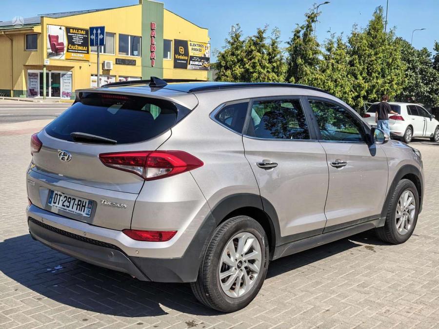Pelēks Hyundai Tucson 2016 Tauragė, ar dzinēja tilpumu 1.69 L un nobraukumu 210 tūkst. km par 7300 €, foto 12 vietnē AUTOMOTO.COM.LV