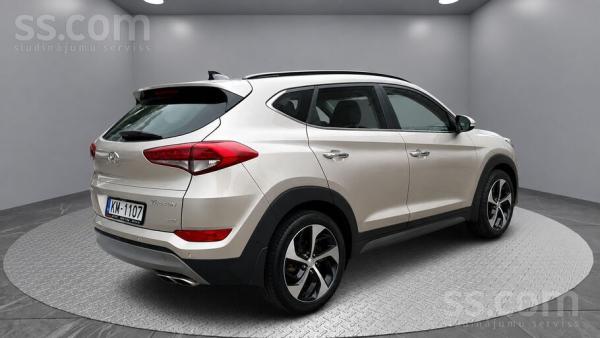 Pelēks Hyundai Tucson 2016 Rīga, ar dzinēja tilpumu 1.60 L un nobraukumu 65 tūkst. km par 16990 €, foto 8 vietnē AUTOMOTO.COM.LV