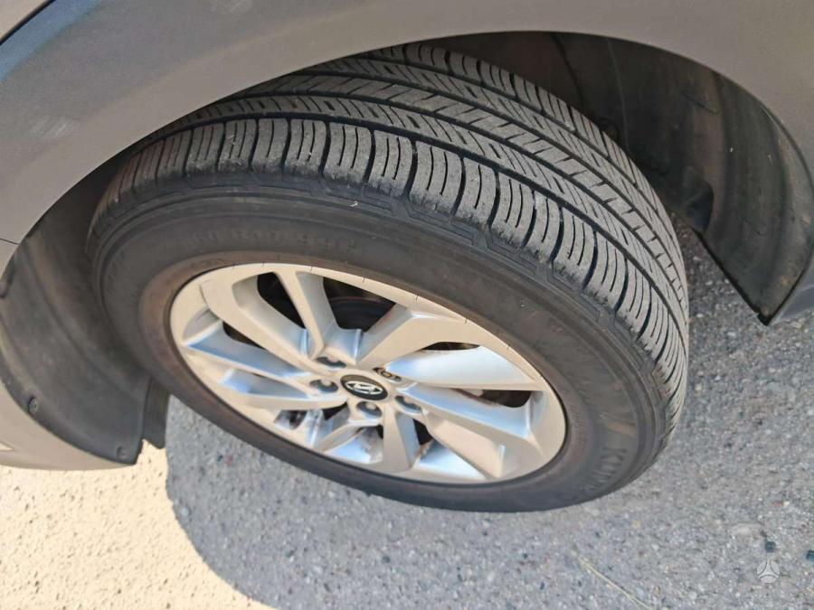 Pelēks Hyundai Tucson 2016 Kauņa, ar dzinēja tilpumu 1.69 L un nobraukumu 204 tūkst. km par 4200 €, foto 16 vietnē AUTOMOTO.COM.LV