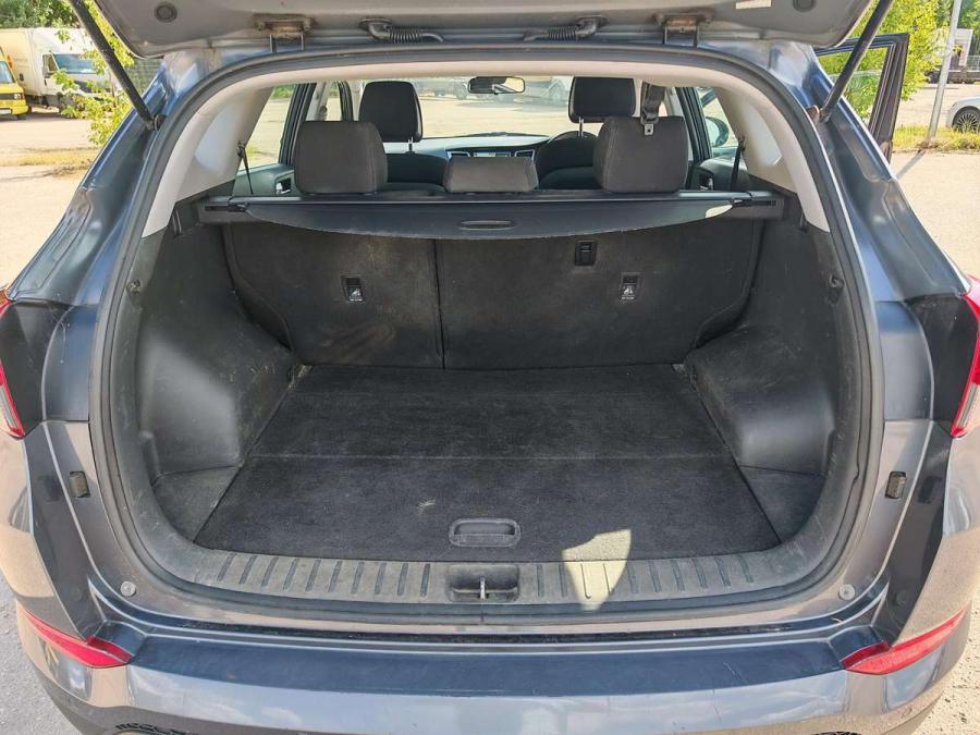 Pelēks Hyundai Tucson 2016 Kauņa, ar dzinēja tilpumu 1.69 L un nobraukumu 204 tūkst. km par 4200 €, foto 19 vietnē AUTOMOTO.COM.LV