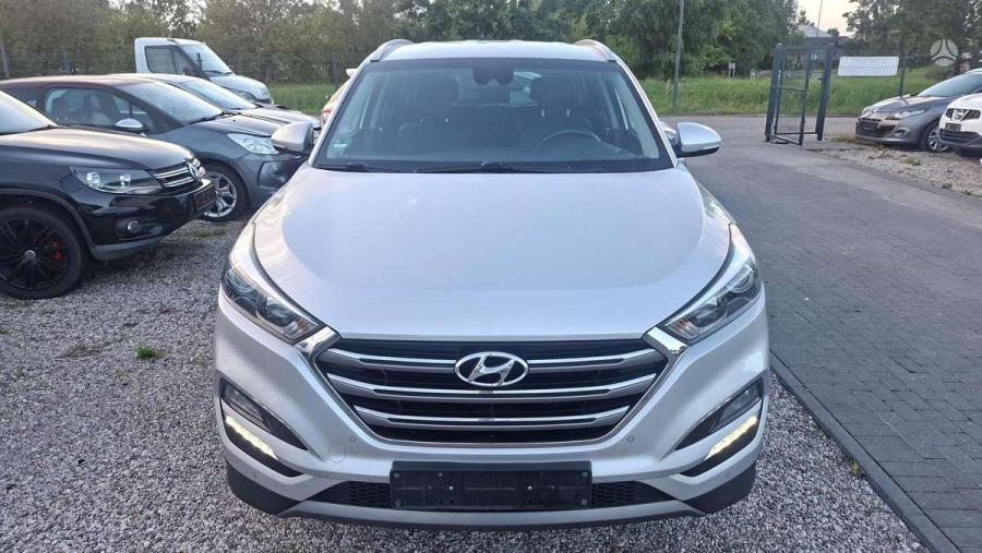 Pelēks Hyundai Tucson 2016 Kauņa, ar dzinēja tilpumu 1.59 L un nobraukumu 171 tūkst. km par 11700 €, foto 6 vietnē AUTOMOTO.COM.LV