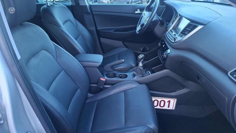 Pelēks Hyundai Tucson 2016 Kauņa, ar dzinēja tilpumu 1.59 L un nobraukumu 171 tūkst. km par 11700 €, foto 14 vietnē AUTOMOTO.COM.LV
