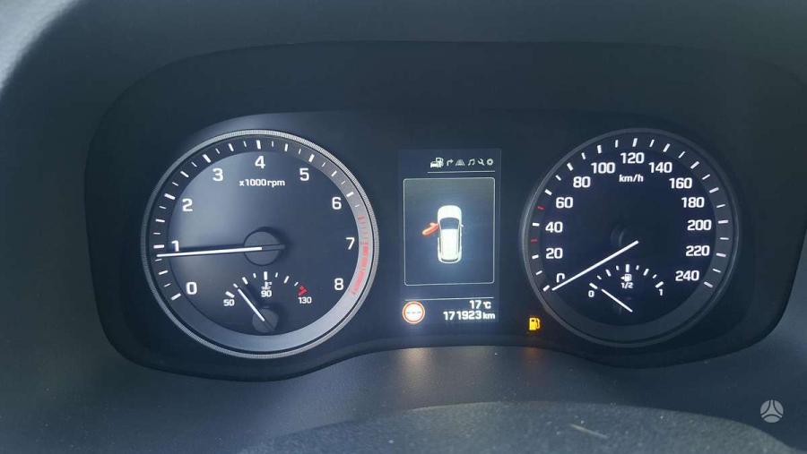 Pelēks Hyundai Tucson 2016 Kauņa, ar dzinēja tilpumu 1.59 L un nobraukumu 171 tūkst. km par 11700 €, foto 17 vietnē AUTOMOTO.COM.LV