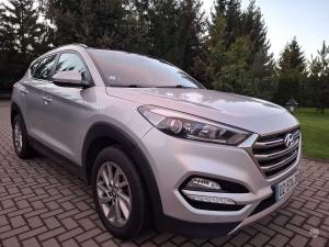 Grey Hyundai Tucson 2016 in Kaunas, with an engine capacity of 1.69 L and mileage of 220 thousand km for 8250 €, photo  on AUTOMOTO.COM.LV