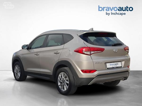Pelēks Hyundai Tucson 2016 Klaipėda, ar dzinēja tilpumu 1.60 L un nobraukumu 147 tūkst. km par 13500 €, foto 4 vietnē AUTOMOTO.COM.LV