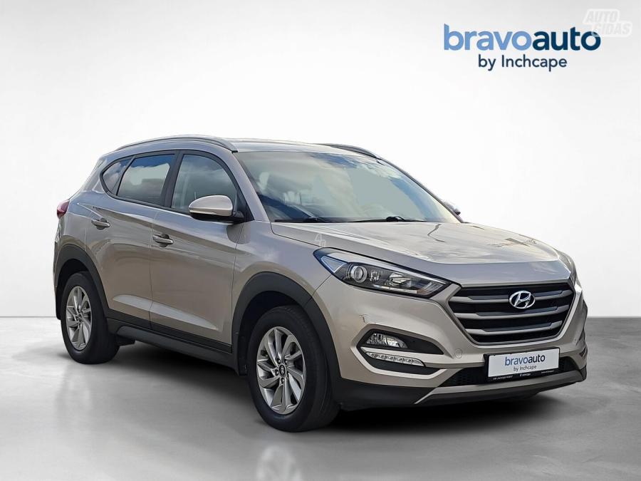 Grey Hyundai Tucson 2016 in Klaipeda, with an engine capacity of 1.60 L and mileage of 147 thousand km for 13500 €, photo 8 on AUTOMOTO.COM.LV