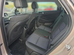 Grey Hyundai Tucson 2016 in Klaipeda, with an engine capacity of 1.60 L and mileage of 147 thousand km for 13500 €, photo 12 on AUTOMOTO.COM.LV