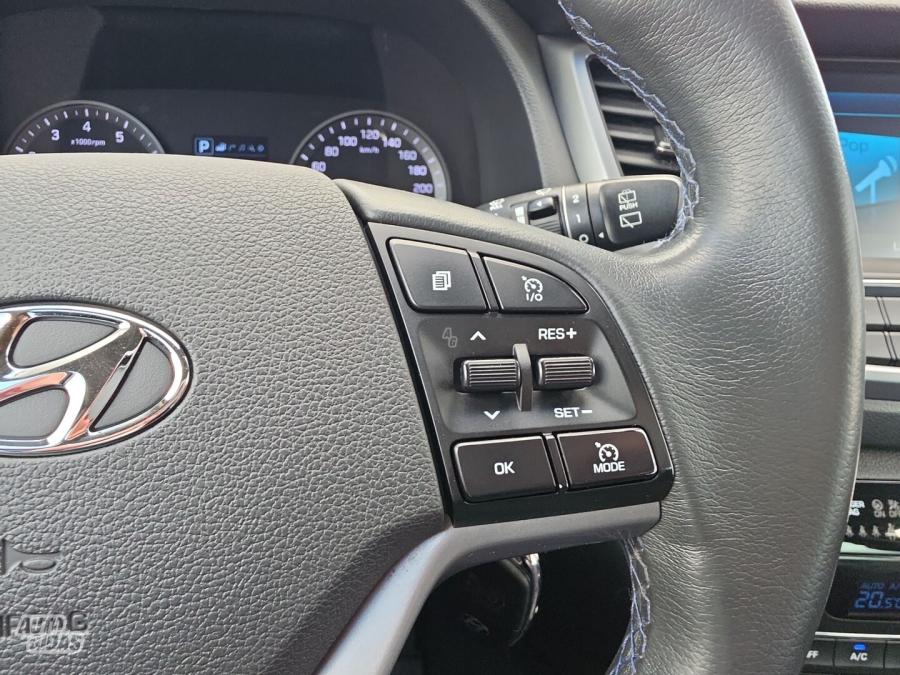 Grey Hyundai Tucson 2016 in Klaipeda, with an engine capacity of 1.60 L and mileage of 147 thousand km for 13500 €, photo 19 on AUTOMOTO.COM.LV