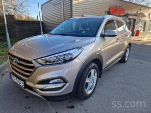 Pelēks Hyundai Tucson 2017 Liepāja, ar dzinēja tilpumu 1.70 L un nobraukumu 100 tūkst. km par 14500 €, foto  vietnē AUTOMOTO.COM.LV
