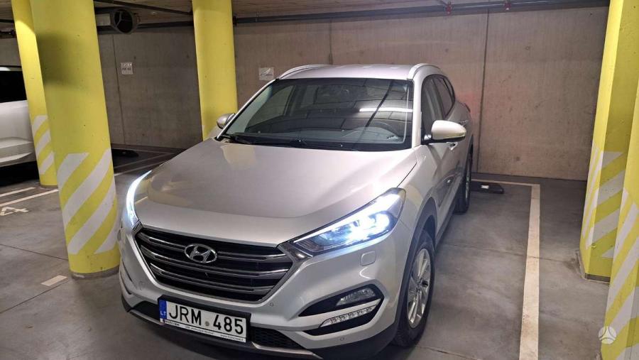 Pelēks Hyundai Tucson 2017 Viļņa, ar dzinēja tilpumu 1.59 L un nobraukumu 147 tūkst. km par 10250 €, foto 11 vietnē AUTOMOTO.COM.LV
