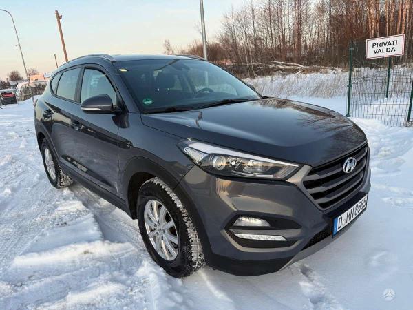 Pelēks Hyundai Tucson 2017 Utena, ar dzinēja tilpumu 2.00 L un nobraukumu 267 tūkst. km par 11900 €, foto 3 vietnē AUTOMOTO.COM.LV