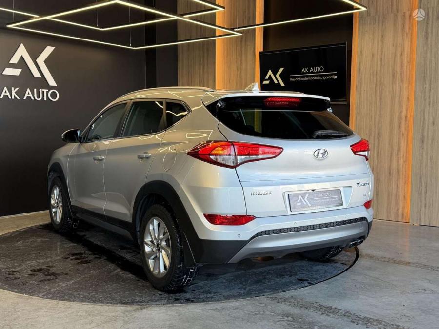 Pelēks Hyundai Tucson 2017 Kauņa, ar dzinēja tilpumu 1.59 L un nobraukumu 147 tūkst. km par 13990 €, foto 7 vietnē AUTOMOTO.COM.LV