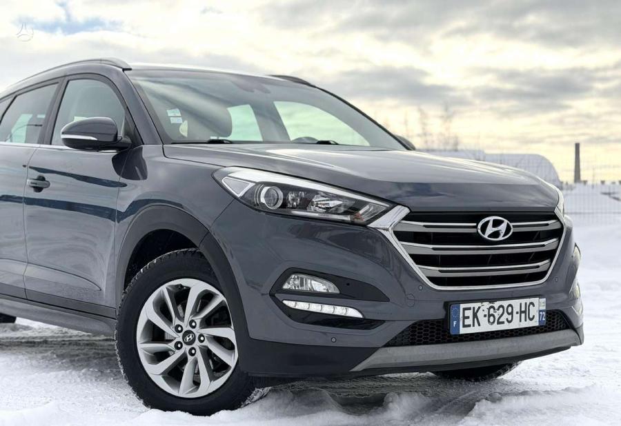 Pelēks Hyundai Tucson 2017 Tauragė, ar dzinēja tilpumu 1.69 L un nobraukumu 250 tūkst. km par 9300 €, foto 8 vietnē AUTOMOTO.COM.LV
