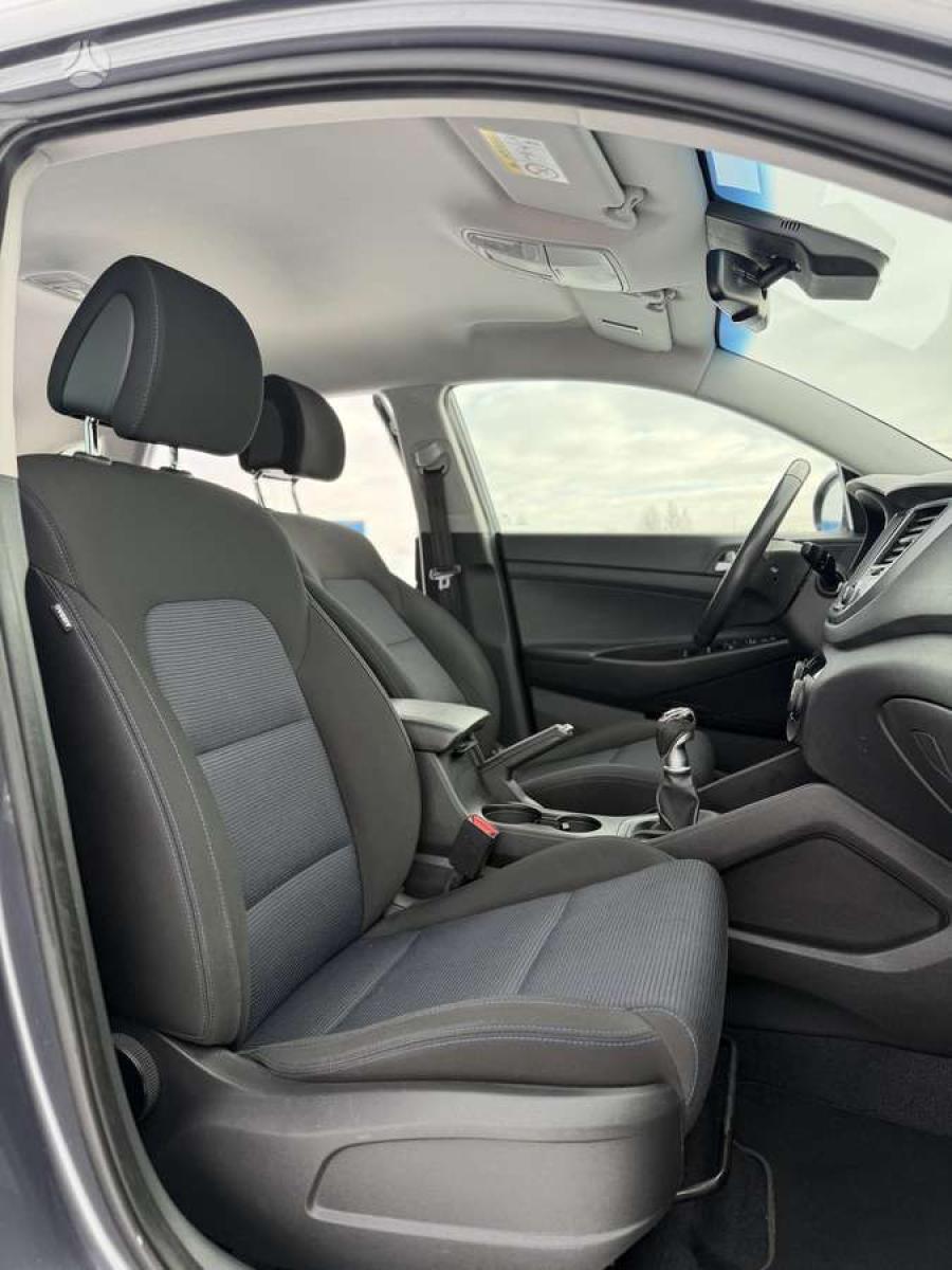 Pelēks Hyundai Tucson 2017 Tauragė, ar dzinēja tilpumu 1.69 L un nobraukumu 250 tūkst. km par 9300 €, foto 25 vietnē AUTOMOTO.COM.LV