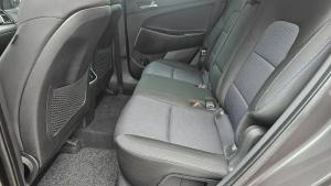Grey Hyundai Tucson 2017 in Riga, with an engine capacity of 1.70 L and mileage of 200 thousand km for 10950 €, photo 24 on AUTOMOTO.COM.LV