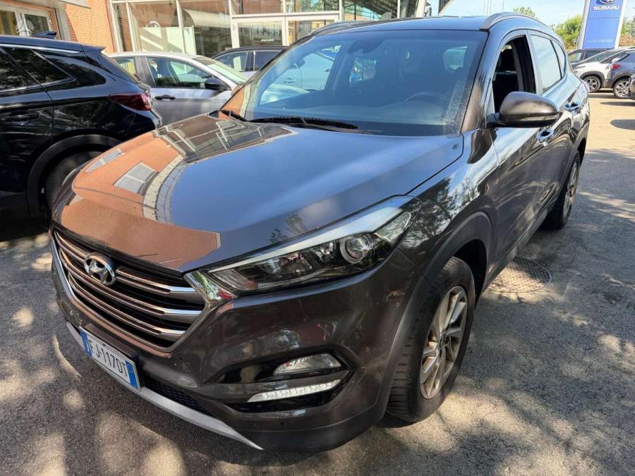 Pelēks Hyundai Tucson 2017 Panevēža, ar dzinēja tilpumu 2.00 L un nobraukumu 208 tūkst. km par 10600 €, foto 3 vietnē AUTOMOTO.COM.LV