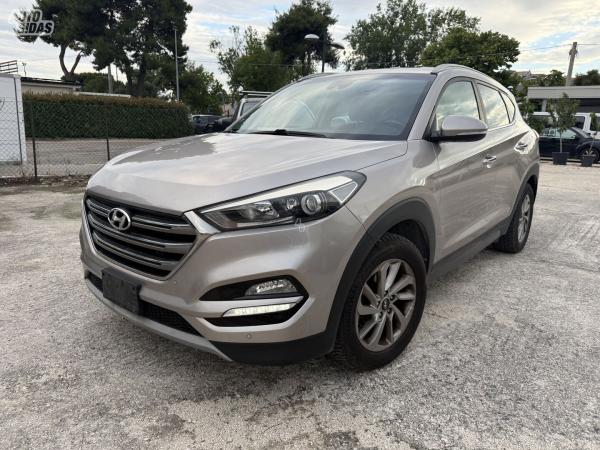 Pelēks Hyundai Tucson 2017 Utena, ar dzinēja tilpumu 1.70 L un nobraukumu 171 tūkst. km par 11900 €, foto 5 vietnē AUTOMOTO.COM.LV