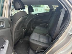 Grey Hyundai Tucson 2017 in Utena, with an engine capacity of 1.70 L and mileage of 171 thousand km for 11900 €, photo 14 on AUTOMOTO.COM.LV
