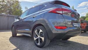Pelēks Hyundai Tucson 2017 Tauragė, ar dzinēja tilpumu 1.69 L un nobraukumu 122 tūkst. km par 13300 €, foto 11 vietnē AUTOMOTO.COM.LV