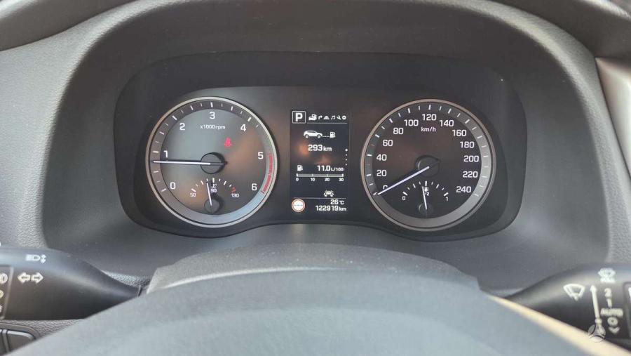 Pelēks Hyundai Tucson 2017 Tauragė, ar dzinēja tilpumu 1.69 L un nobraukumu 122 tūkst. km par 13300 €, foto 20 vietnē AUTOMOTO.COM.LV