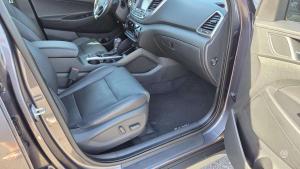 Pelēks Hyundai Tucson 2017 Tauragė, ar dzinēja tilpumu 1.69 L un nobraukumu 122 tūkst. km par 13300 €, foto 35 vietnē AUTOMOTO.COM.LV