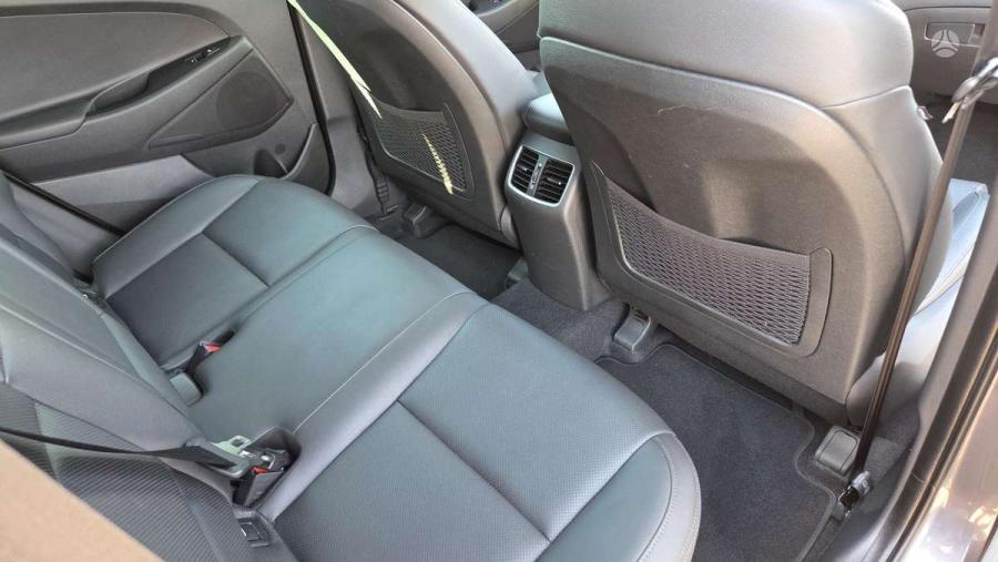 Pelēks Hyundai Tucson 2017 Tauragė, ar dzinēja tilpumu 1.69 L un nobraukumu 122 tūkst. km par 13300 €, foto 41 vietnē AUTOMOTO.COM.LV