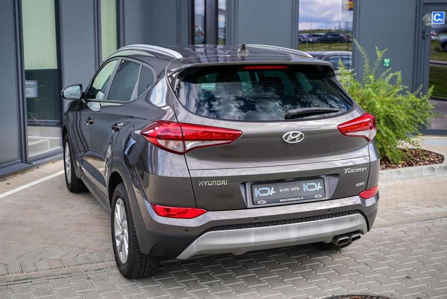 Pelēks Hyundai Tucson 2017 Kauņa, ar dzinēja tilpumu 1.59 L un nobraukumu 200 tūkst. km par 12950 €, foto 11 vietnē AUTOMOTO.COM.LV