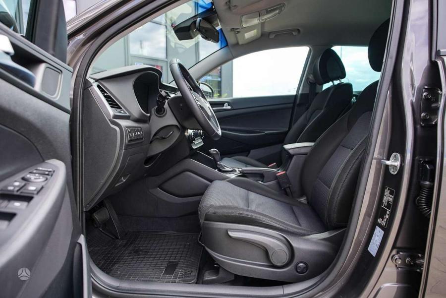 Pelēks Hyundai Tucson 2017 Kauņa, ar dzinēja tilpumu 1.59 L un nobraukumu 200 tūkst. km par 12950 €, foto 24 vietnē AUTOMOTO.COM.LV