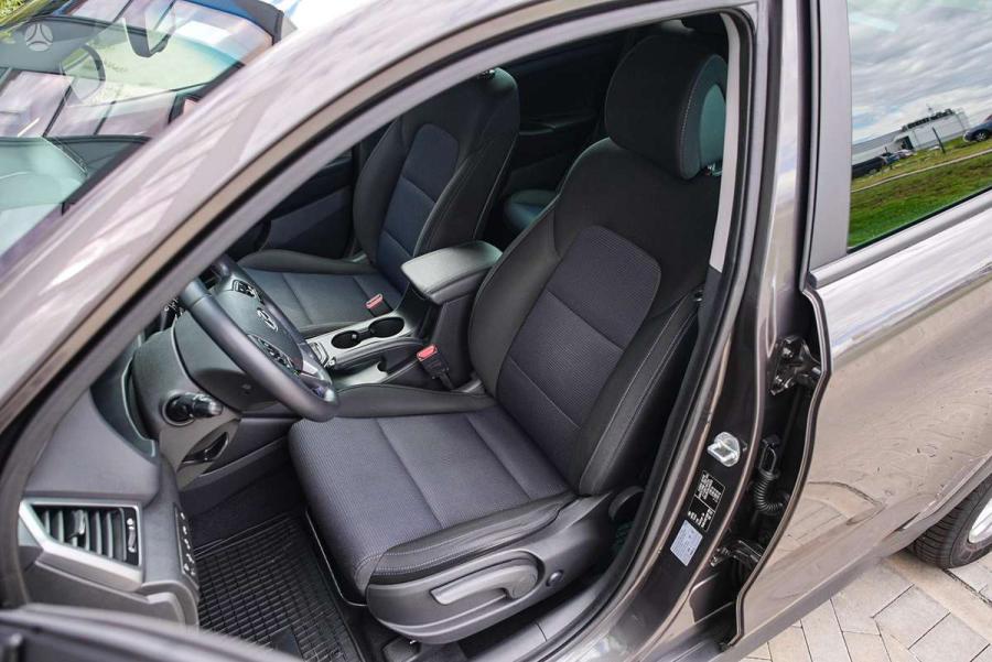 Pelēks Hyundai Tucson 2017 Kauņa, ar dzinēja tilpumu 1.59 L un nobraukumu 200 tūkst. km par 12950 €, foto 26 vietnē AUTOMOTO.COM.LV