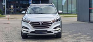 Grey Hyundai Tucson 2017 in Siauliai, with an engine capacity of 1.70 L and mileage of 176 thousand km for 11500 €, photo 4 on AUTOMOTO.COM.LV