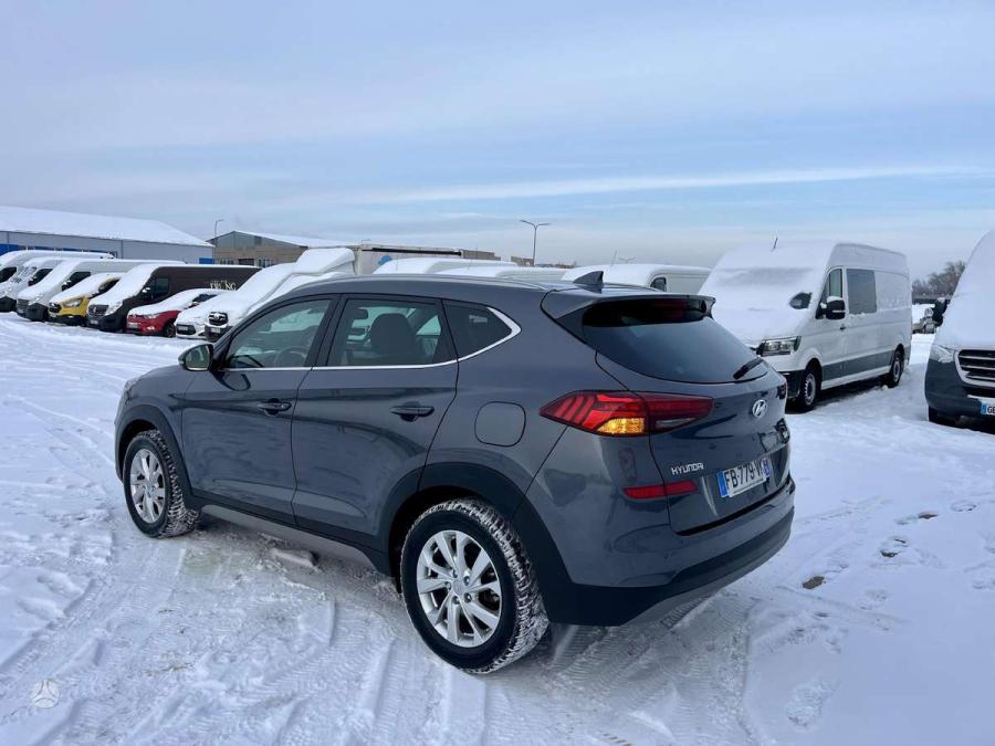 Pelēks Hyundai Tucson 2018 Tauragė, ar dzinēja tilpumu 1.60 L un nobraukumu 119 tūkst. km par 12900 €, foto 15 vietnē AUTOMOTO.COM.LV