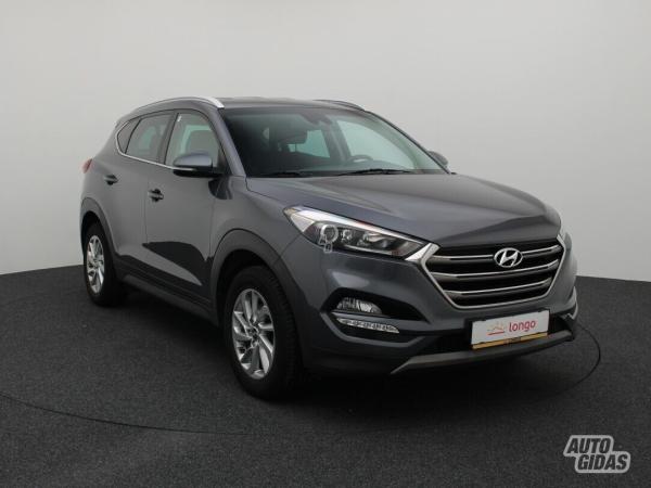 Grey Hyundai Tucson 2018 in Vilnius, with an engine capacity of 1.60 L and mileage of 165 thousand km for 13599 €, photo 10 on AUTOMOTO.COM.LV