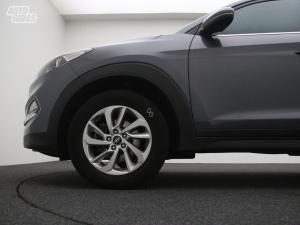 Pelēks Hyundai Tucson 2018 Viļņa, ar dzinēja tilpumu 1.60 L un nobraukumu 165 tūkst. km par 13599 €, foto 28 vietnē AUTOMOTO.COM.LV