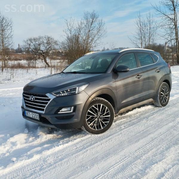 Pelēks Hyundai Tucson 2018 Jēkabpils, ar dzinēja tilpumu 1.60 L un nobraukumu 272 tūkst. km par 9980 €, foto 1 vietnē AUTOMOTO.COM.LV