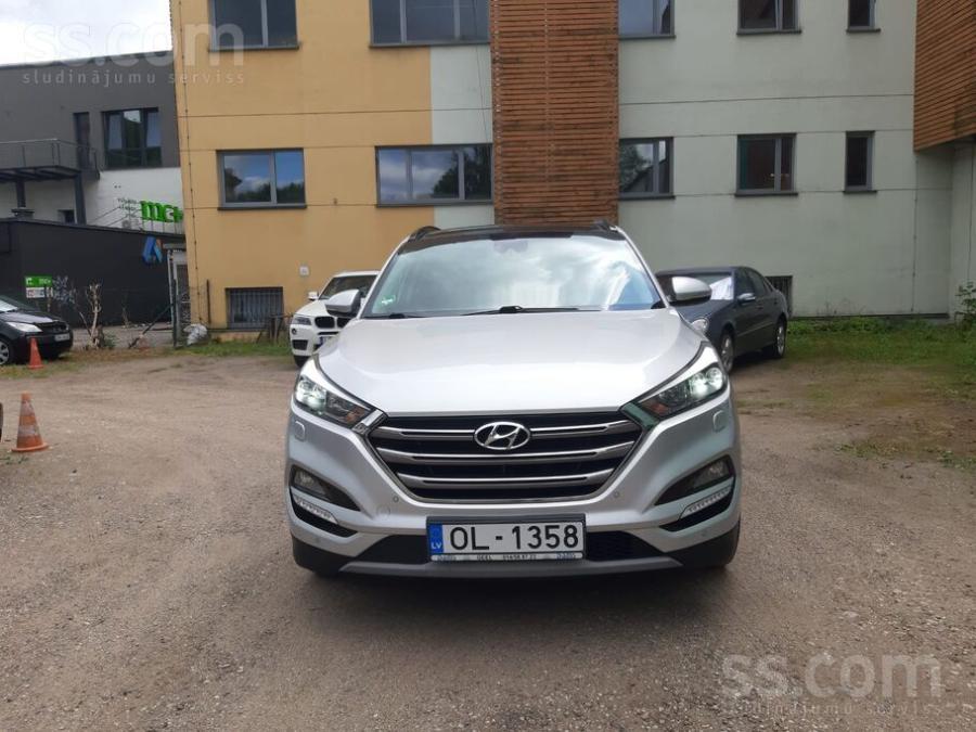 Pelēks Hyundai Tucson 2018 Daugavpils, ar dzinēja tilpumu 1.70 L un nobraukumu 0 tūkst. km par 12750 €, foto 4 vietnē AUTOMOTO.COM.LV