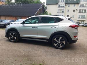 Pelēks Hyundai Tucson 2018 Daugavpils, ar dzinēja tilpumu 1.70 L un nobraukumu 0 tūkst. km par 12750 €, foto 12 vietnē AUTOMOTO.COM.LV