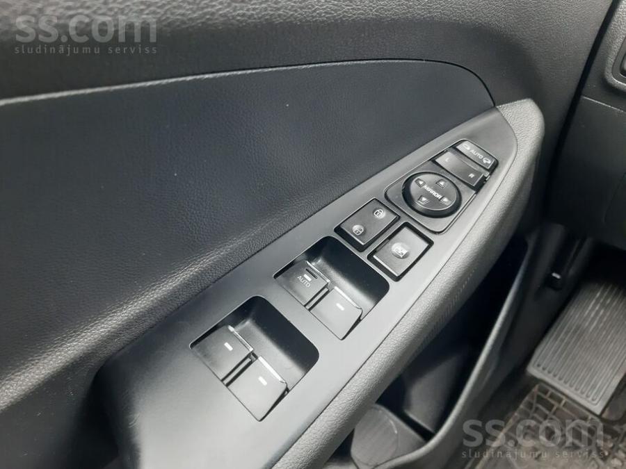 Pelēks Hyundai Tucson 2018 Daugavpils, ar dzinēja tilpumu 1.70 L un nobraukumu 0 tūkst. km par 12750 €, foto 15 vietnē AUTOMOTO.COM.LV