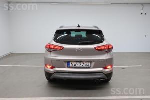 Pelēks Hyundai Tucson 2018 Rīga, ar dzinēja tilpumu 1.60 L un nobraukumu 57 tūkst. km par 18500 €, foto 5 vietnē AUTOMOTO.COM.LV