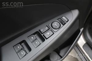 Pelēks Hyundai Tucson 2018 Rīga, ar dzinēja tilpumu 1.60 L un nobraukumu 57 tūkst. km par 18500 €, foto 13 vietnē AUTOMOTO.COM.LV