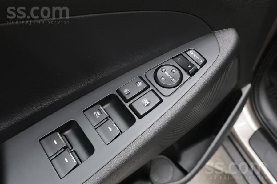 Pelēks Hyundai Tucson 2018 Rīga, ar dzinēja tilpumu 1.60 L un nobraukumu 57 tūkst. km par 18500 €, foto 13 vietnē AUTOMOTO.COM.LV