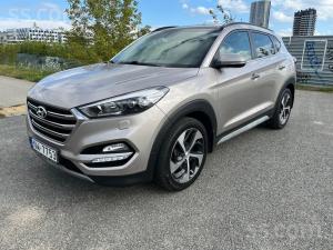 Pelēks Hyundai Tucson 2018 Rīga, ar dzinēja tilpumu 1.60 L un nobraukumu 57 tūkst. km par 18500 €, foto 25 vietnē AUTOMOTO.COM.LV