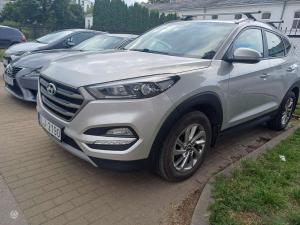 Pelēks Hyundai Tucson 2018 Viļņa, ar dzinēja tilpumu 1.69 L un nobraukumu 142 tūkst. km par 12400 €, foto 3 vietnē AUTOMOTO.COM.LV