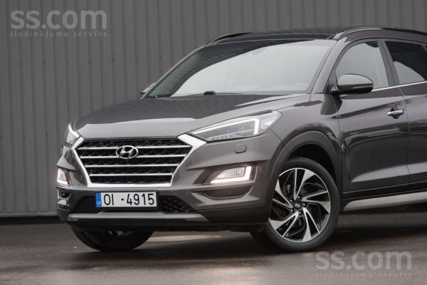 Pelēks Hyundai Tucson 2018 Jelgava, ar dzinēja tilpumu 1.60 L un nobraukumu 145 tūkst. km par 16000 €, foto 1 vietnē AUTOMOTO.COM.LV