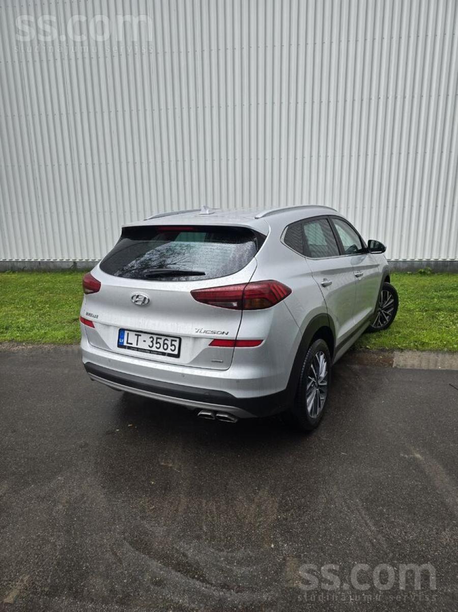 Pelēks Hyundai Tucson 2018 Rīga, ar dzinēja tilpumu 1.60 L un nobraukumu 75 tūkst. km par 16450 €, foto 5 vietnē AUTOMOTO.COM.LV