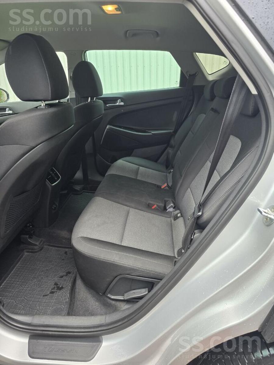 Pelēks Hyundai Tucson 2018 Rīga, ar dzinēja tilpumu 1.60 L un nobraukumu 75 tūkst. km par 16450 €, foto 7 vietnē AUTOMOTO.COM.LV