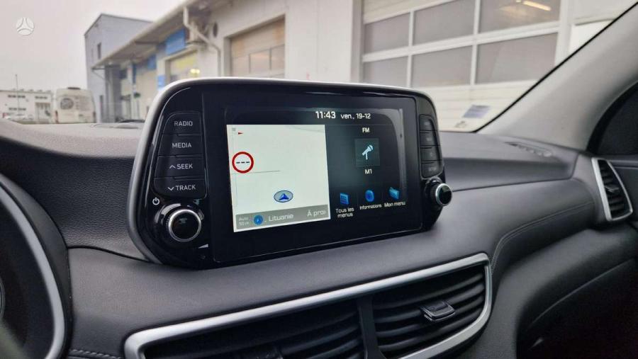 Grey Hyundai Tucson 2019 in Marijampole, with an engine capacity of 1.60 L and mileage of 91 thousand km for 14200 €, photo 28 on AUTOMOTO.COM.LV
