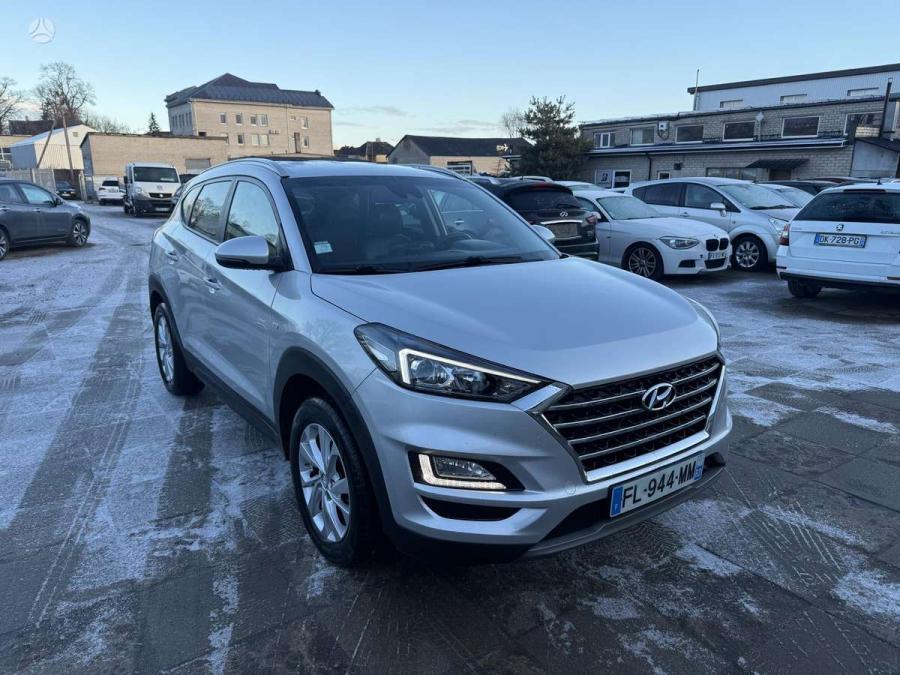 Pelēks Hyundai Tucson 2019 Telšiai, ar dzinēja tilpumu 1.60 L un nobraukumu 120 tūkst. km par 15500 €, foto 1 vietnē AUTOMOTO.COM.LV