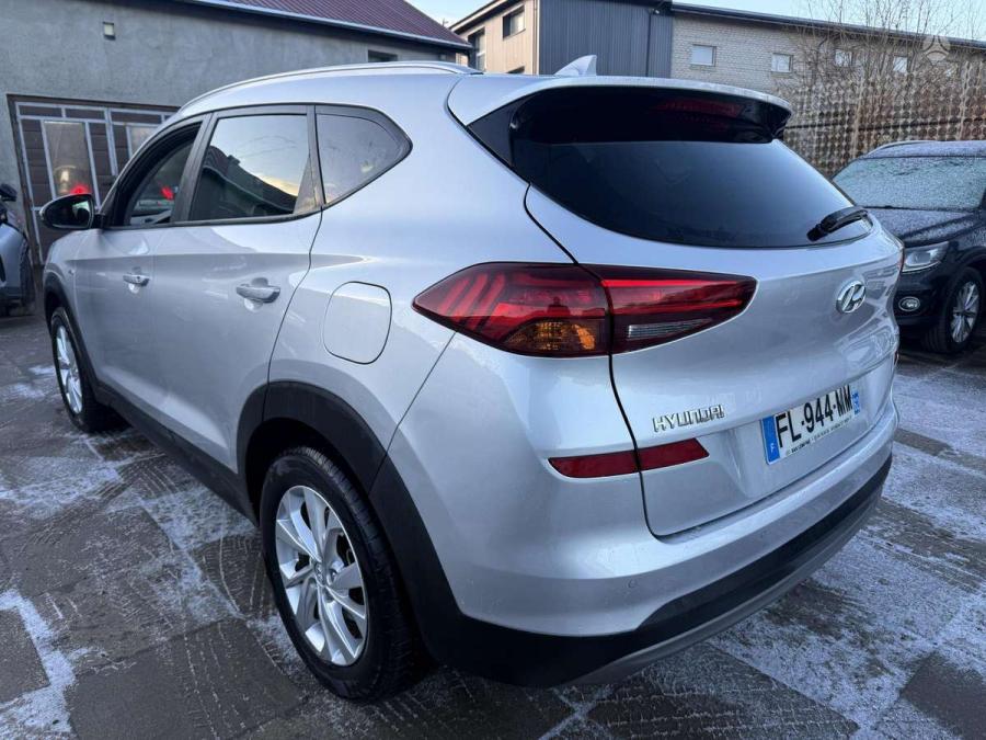 Pelēks Hyundai Tucson 2019 Telšiai, ar dzinēja tilpumu 1.60 L un nobraukumu 120 tūkst. km par 15500 €, foto 4 vietnē AUTOMOTO.COM.LV